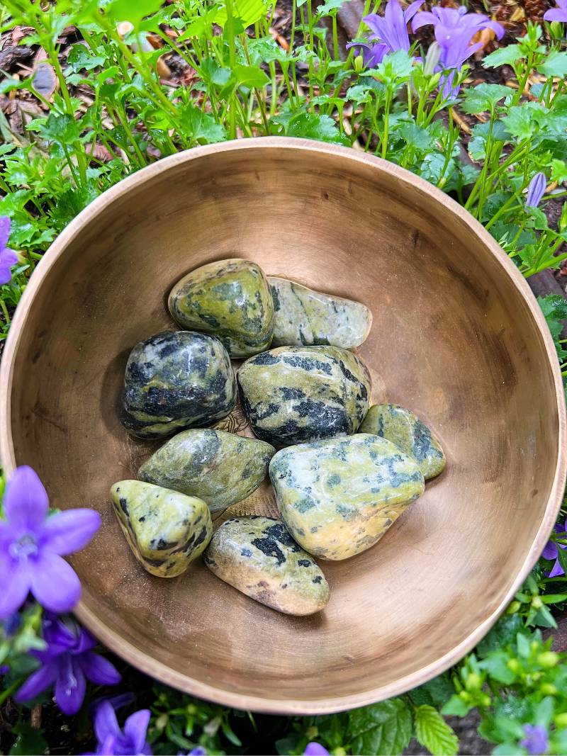 Nefrit žad - Višje Dobro